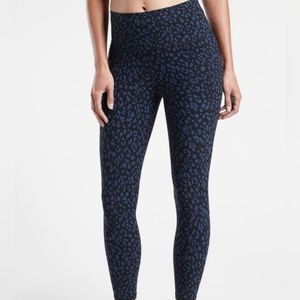 Athleta | Pants & Jumpsuits | Athleta Salutation Stash Pocket Gravel ...